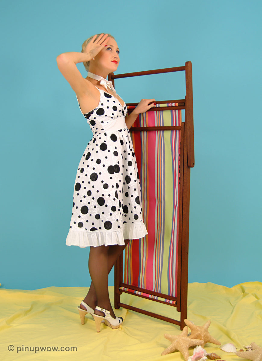 Lucy-Anne in Decked Out (photoset) – pinupwow.mobi