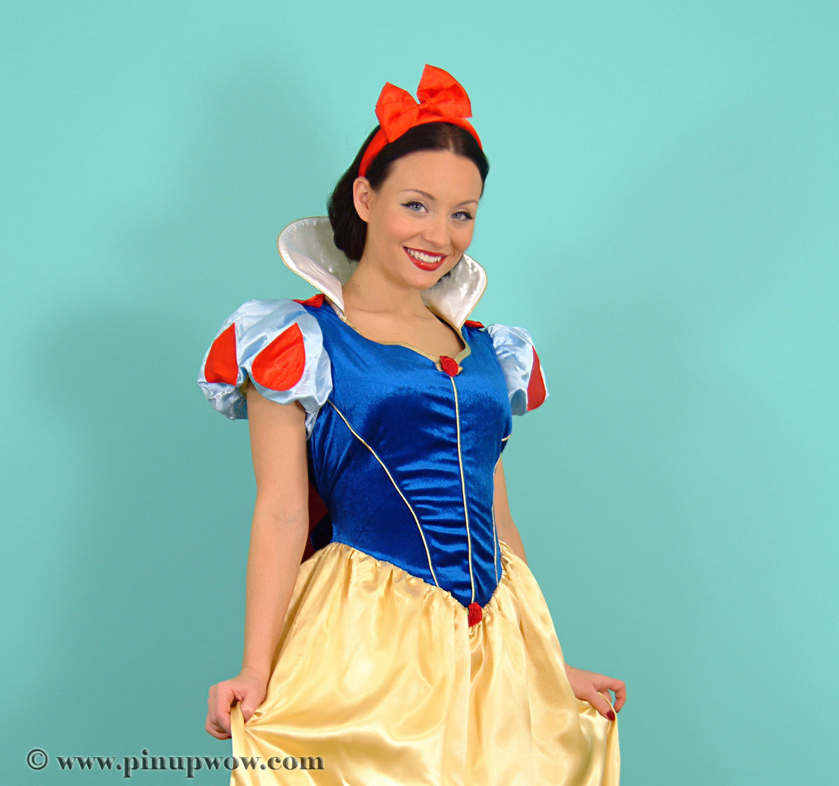 Carla Brown in But Then I Drifted (photoset) – pinupwow